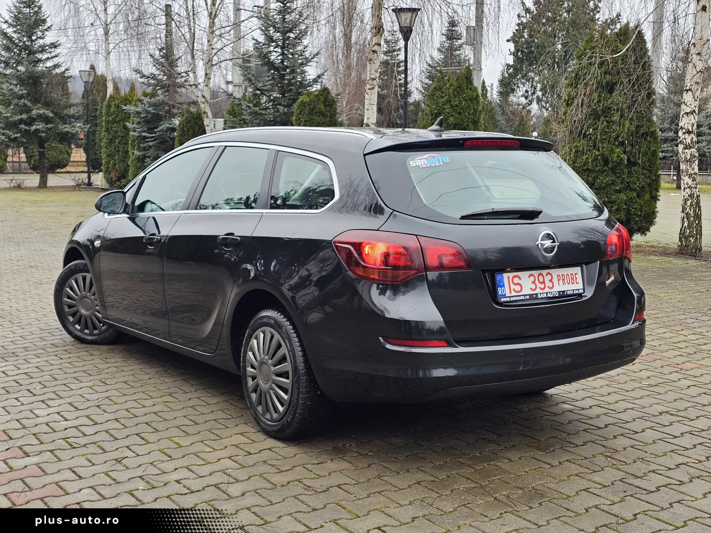 Opel Astra J 2011 1.7 CDTI 125 CP euro 5 - 5,490 EUR · 214,556 km ...